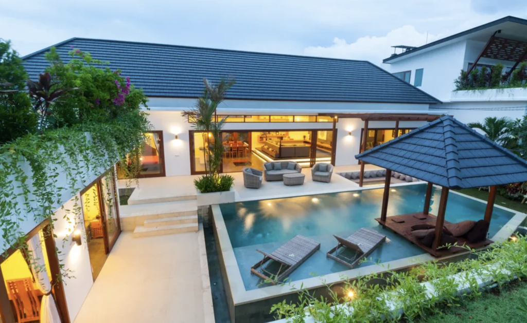 Custom Pool Designs & Construction in Texas | Luxe Lagoon